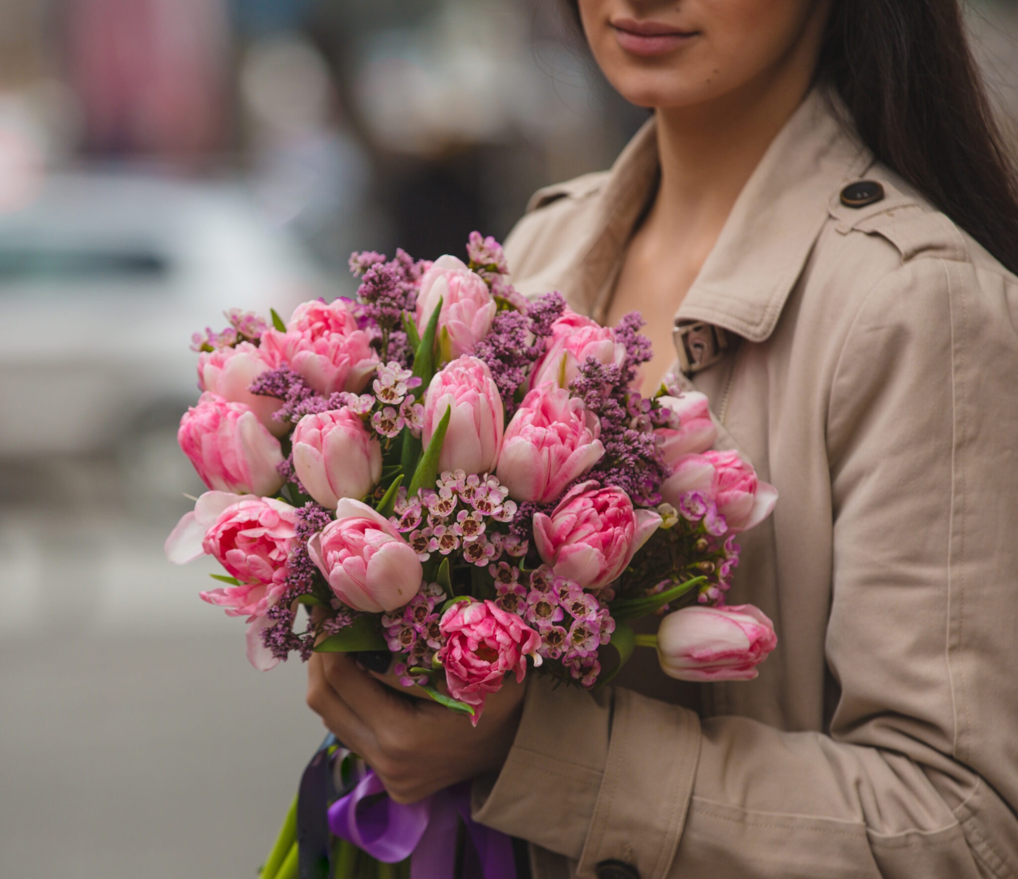 The 15 Best Types of Flowers for a First Date