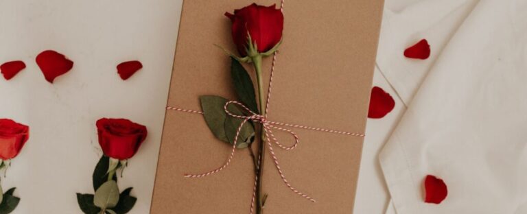 The 15 Best Types of Flowers for a First Date