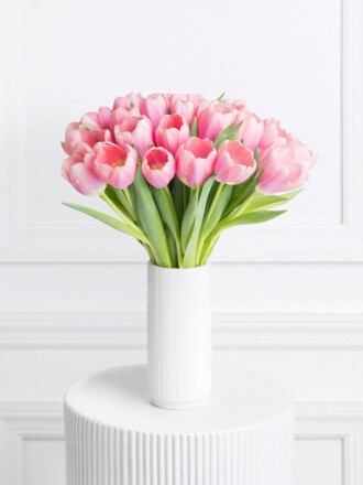 Flowers for Cancer: Symbols, Types and Bouquet Guide