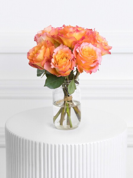 Flower and Champagne Delivery - Elegant Gifts for Every Occasion