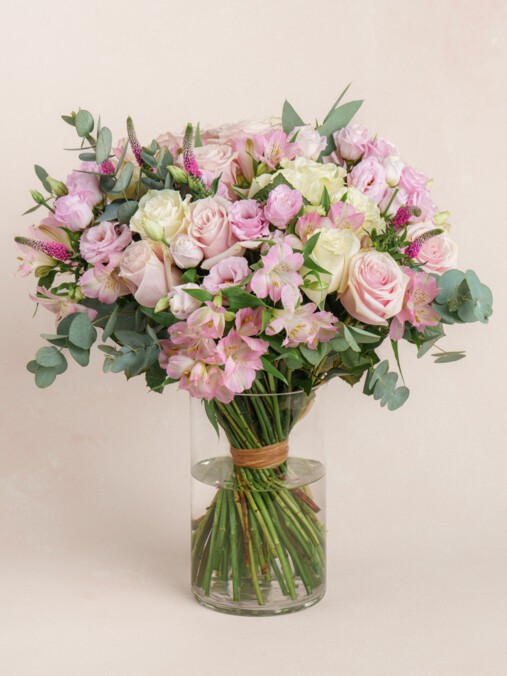 Pink Flower Bouquets – Order Online Today
