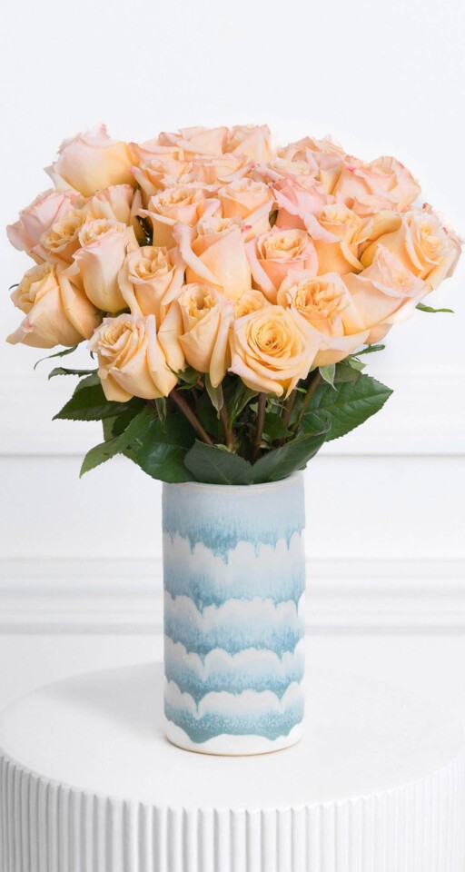 36 Peach Rose Bouquet Delivery | 3 Dozen Peach Roses | Ode à la Rose