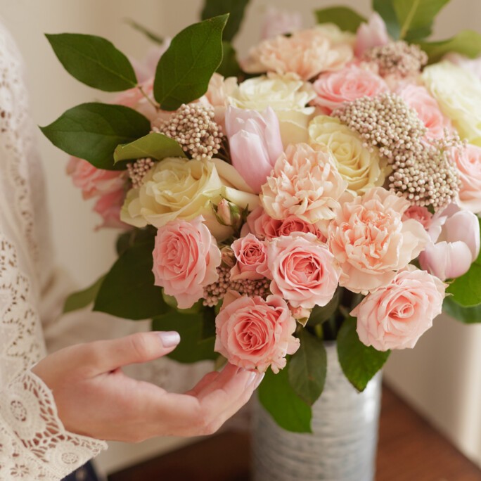 Send a Bouquet of Peonies - Same Day Peony Flower Delivery