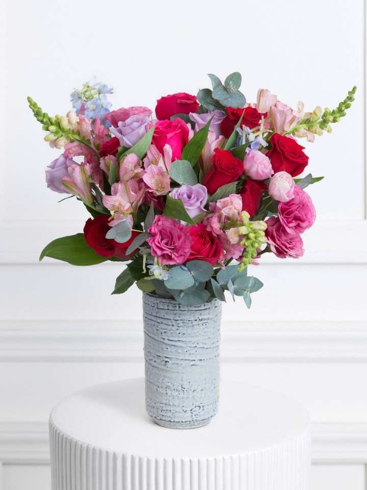 Hazel Bouquet Medium | Freedom Roses, Pink Floyd Roses, Lisianthus ...